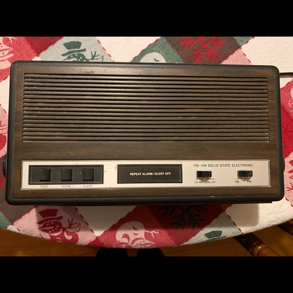 Sears Com/Trek | Other | Vintage Solid State Sears Comtrek Clock Radio ...